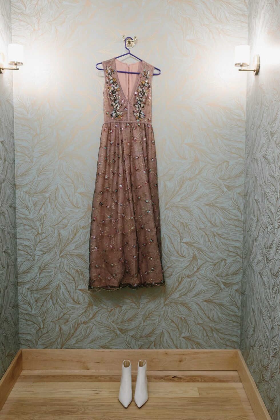 Forest Inspired Wedding at Nature Michigan - juniper and lace events